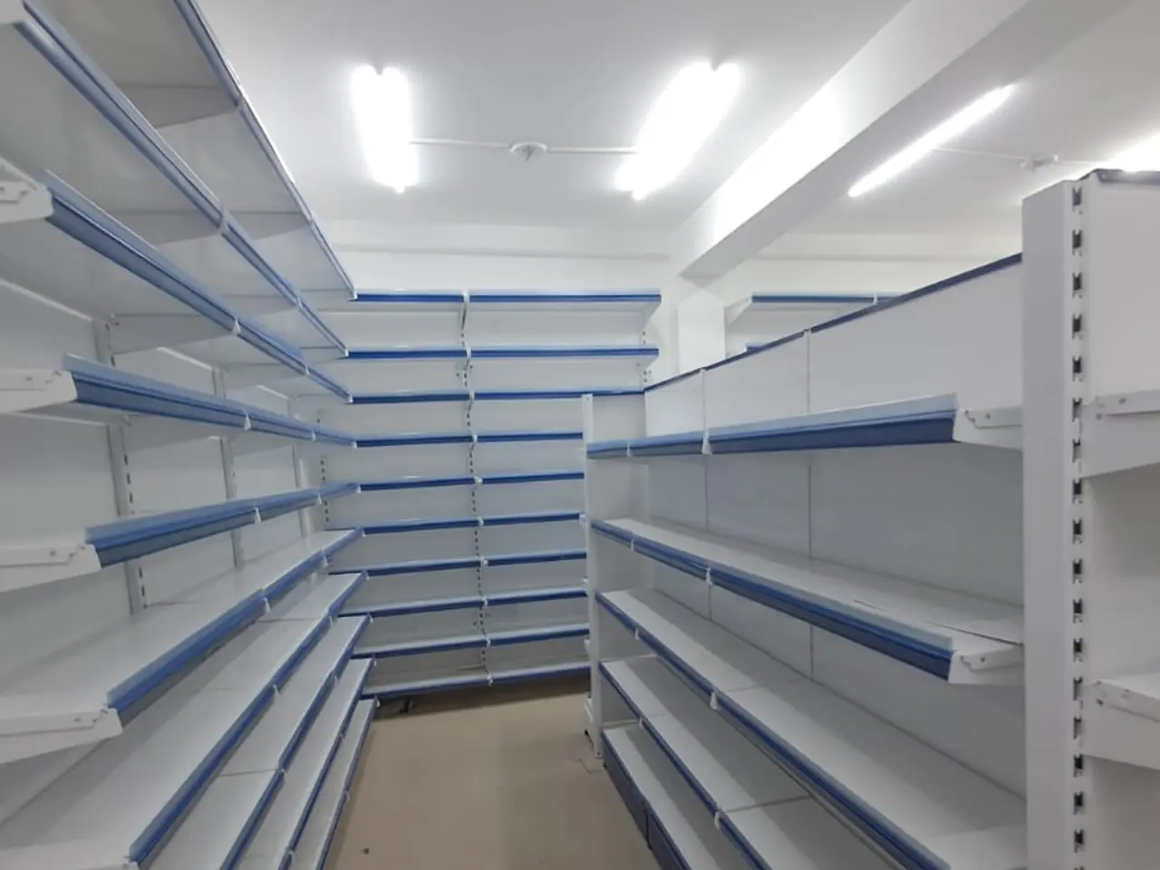 Best Display Racks Installation in Patna by Sigma Racks